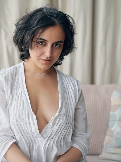 Yasmeena Ali Tinggalkan Keyakinannya dan Pilih Jadi Bintang Porno - LIDIK.ID